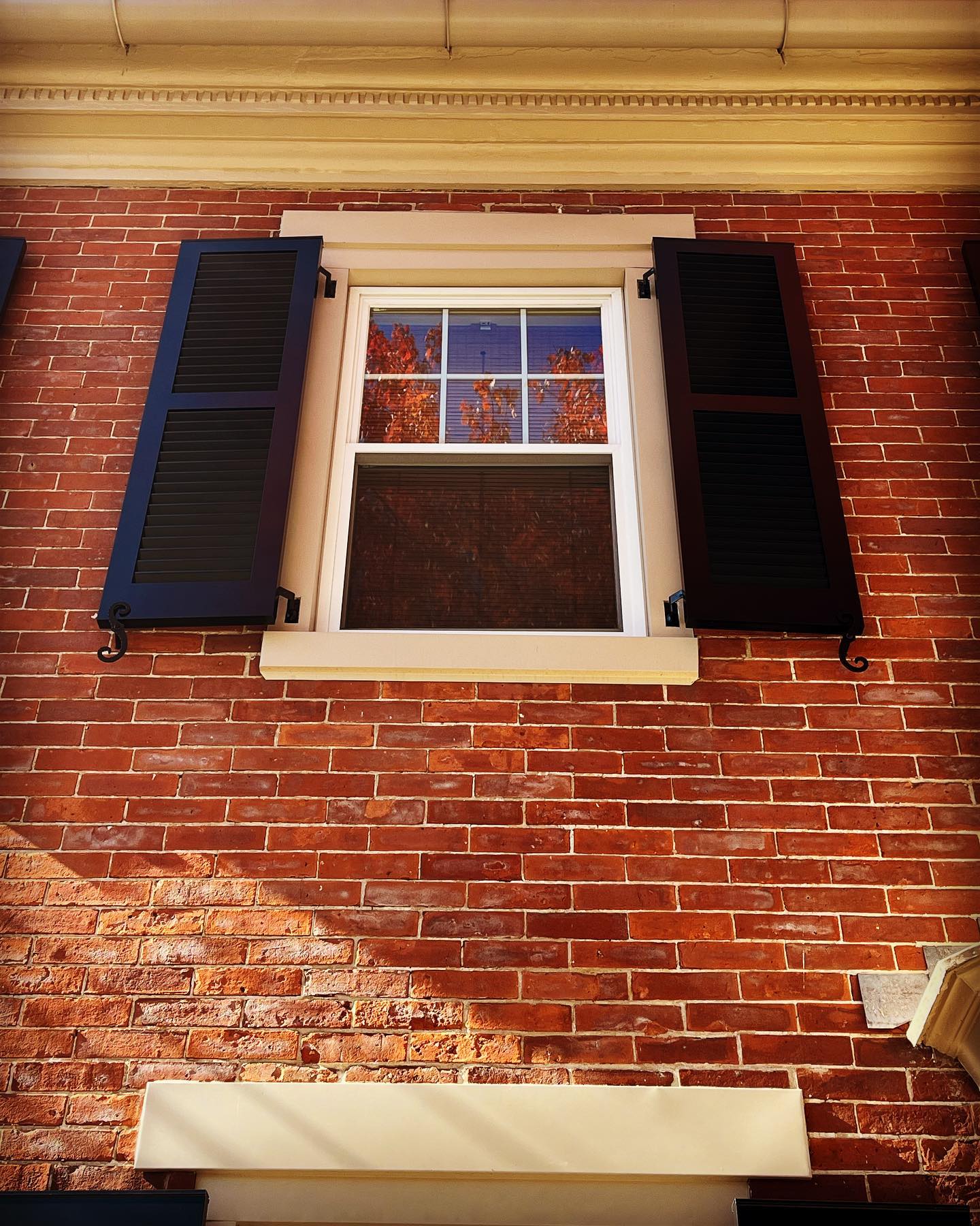 Louver’s Lane: A Closer Look at a Classic Shutter | Timberlane Blog