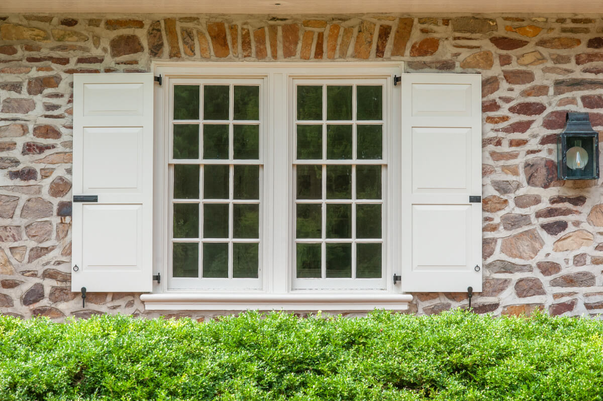 What Window Types Should Have Exterior Shutters? | Timberlane Blog