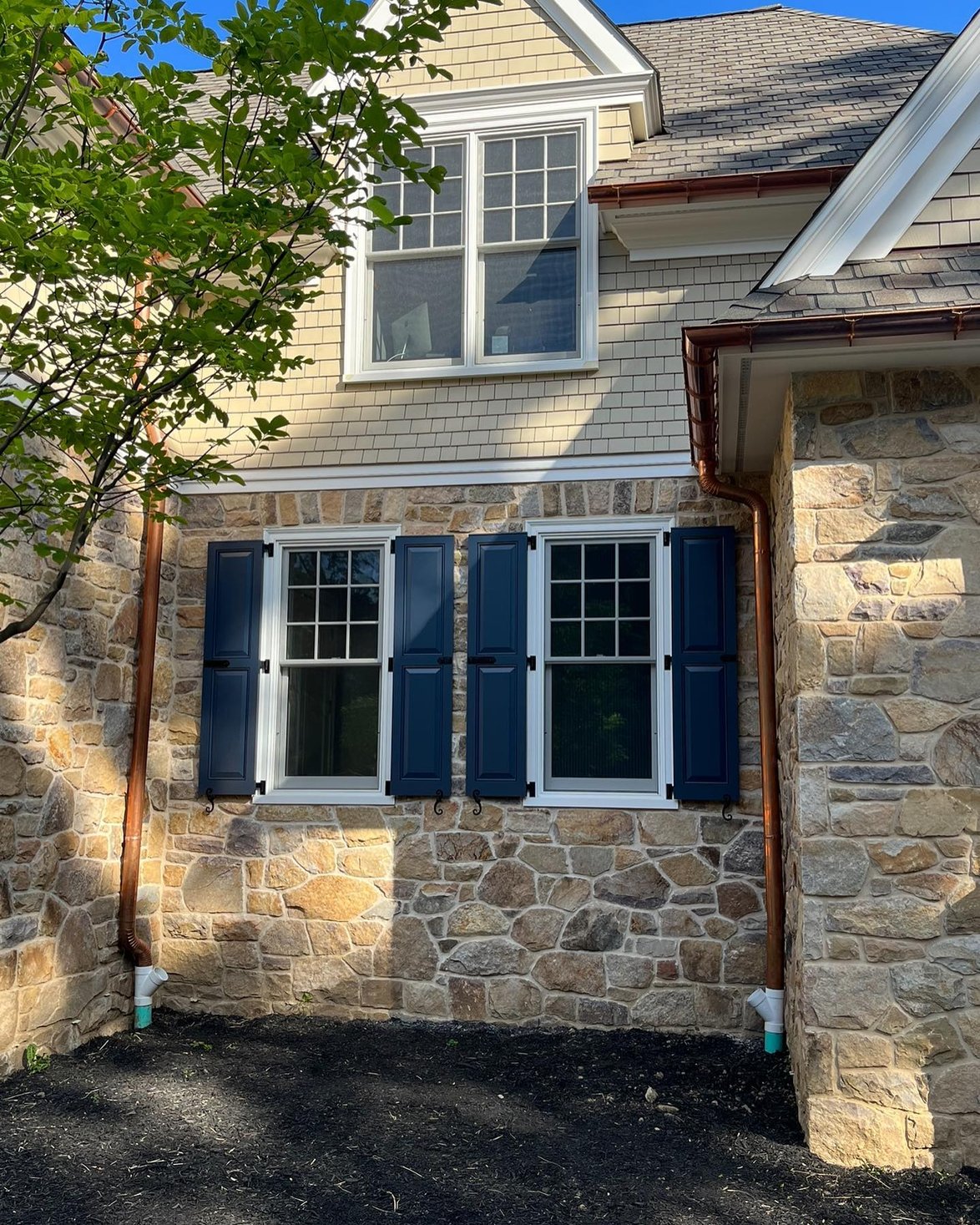 Exterior Shutter and Garage Door Trends in New Builds | Timberlane Blog