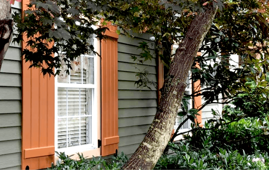 How Shutters Add Curb Appeal To Split-Level Homes | Timberlane Blog